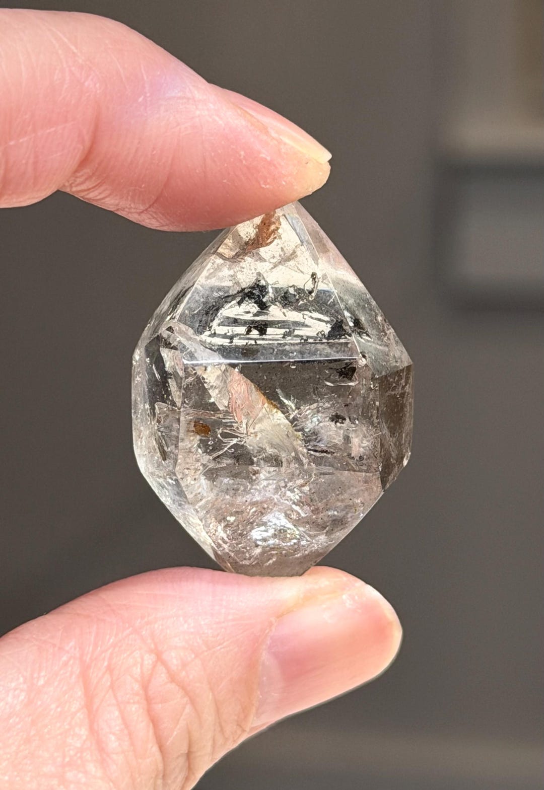 Light Smokey Tone Enhydro Quartz, Large Chamber Floating Sand & Inner ...