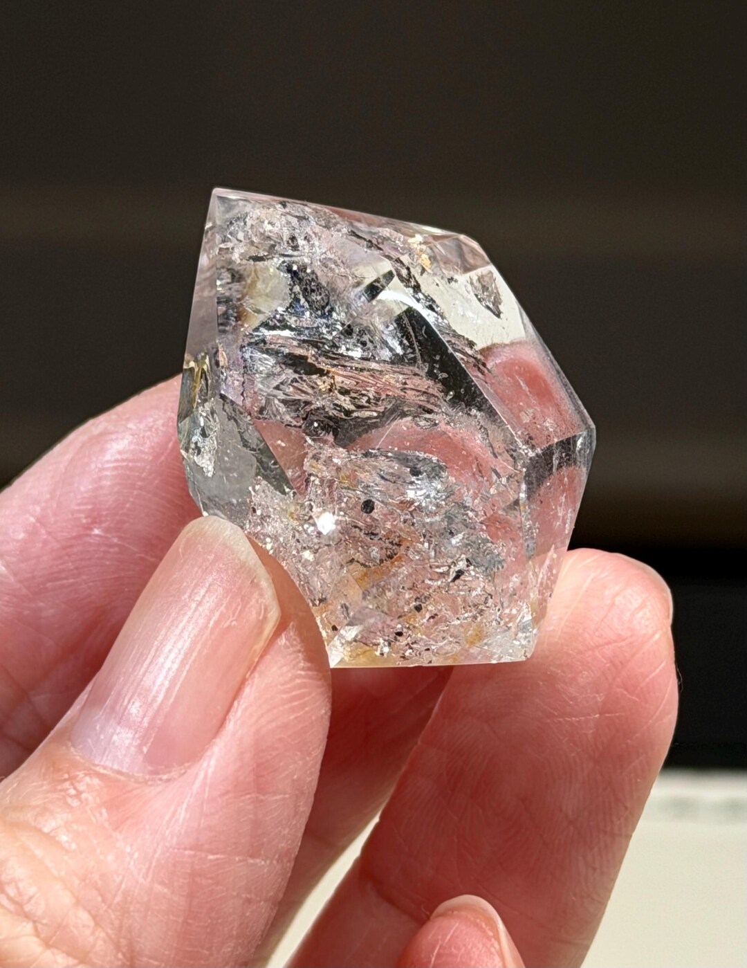 Enhydro Quartz With Multiple Moving Black Bubbles, Falling Sand ...