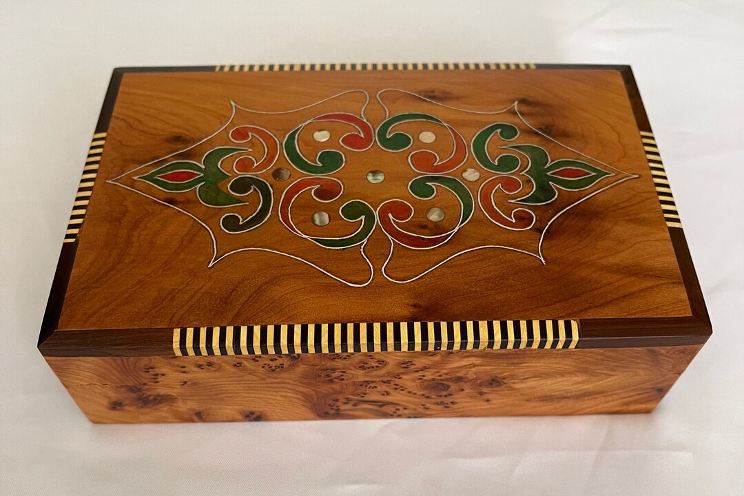 Jewelry Organizer Box,decorative Lock Box, Jewelry Box Made of Thuya ...