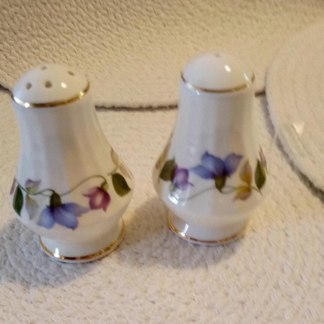 Royal Sutherland, Salt Pepper, Bone China, Shaker Set, Floral Design ...