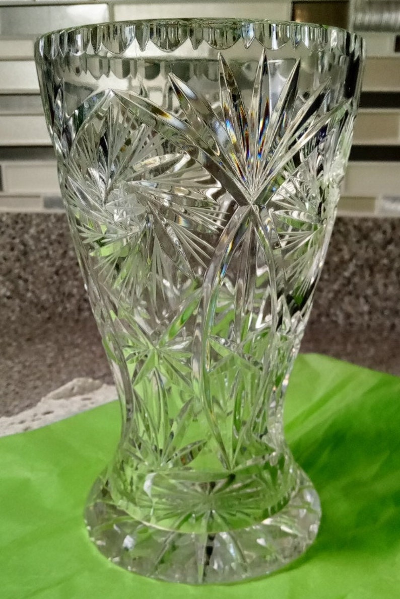 Sparkling Cut Glass Flower Vase, Hand Blown Pedestal Container in ...