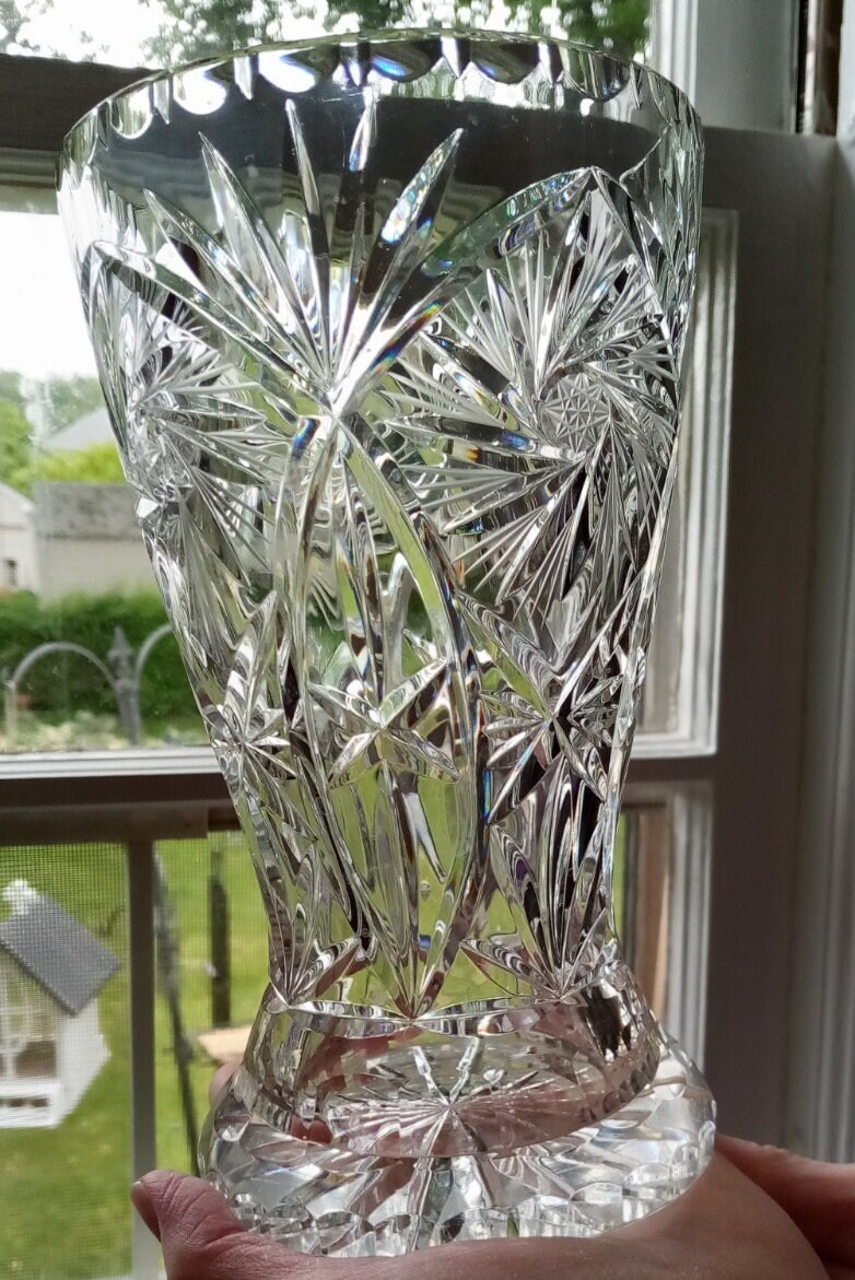 Sparkling Cut Glass Flower Vase, Hand Blown Pedestal Container in ...