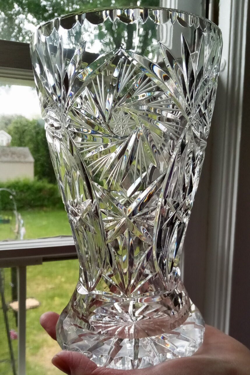 Sparkling Cut Glass Flower Vase, Hand Blown Pedestal Container in ...