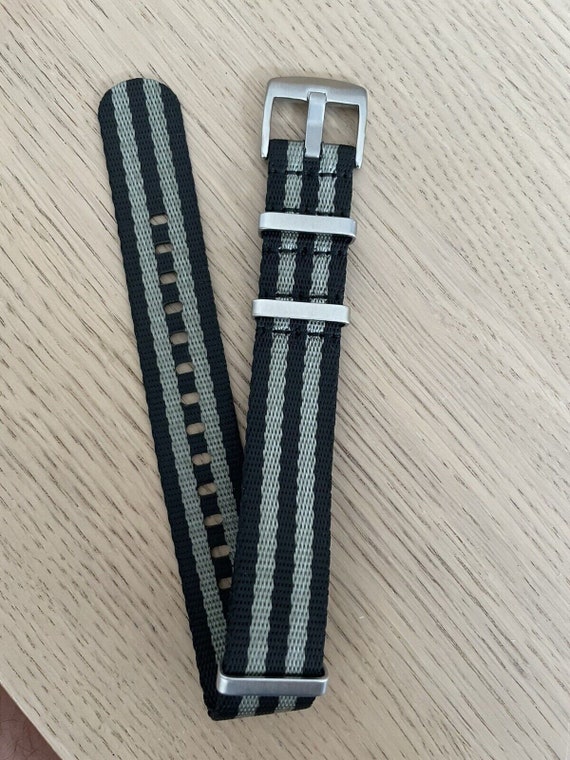 Omega X Swatch - Moonswatch - Black/Grey Nato Strap F… - Gem