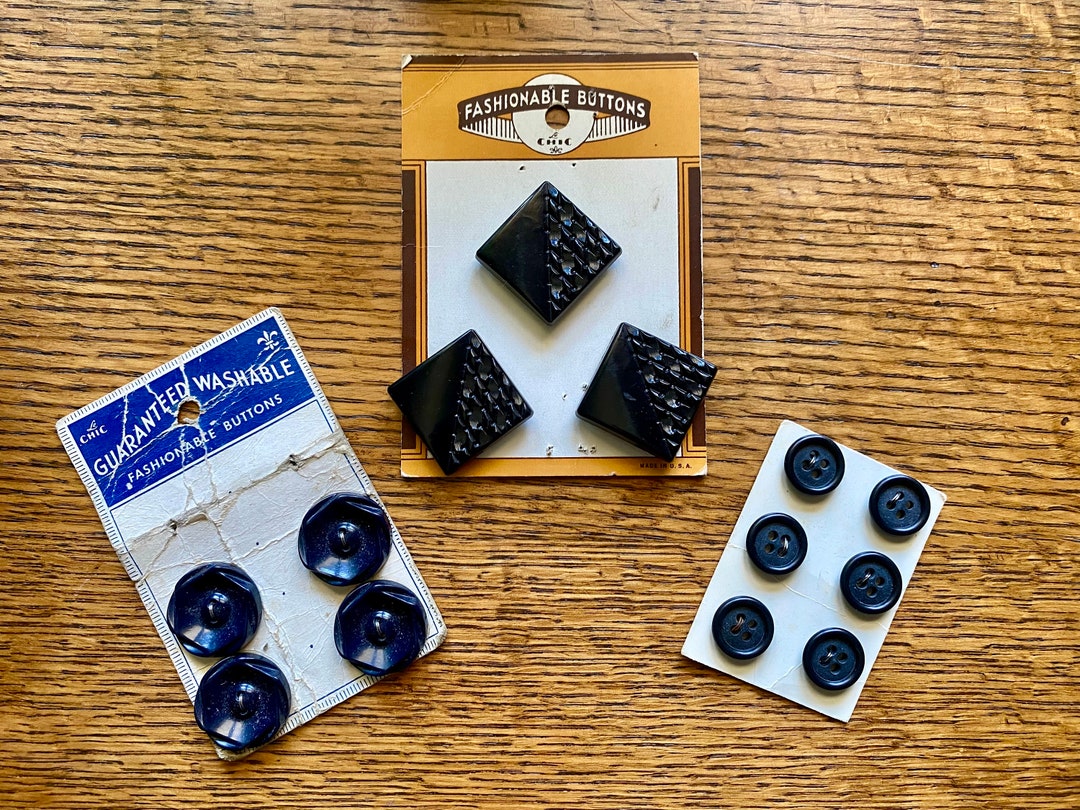 Lot of Vintage Buttons on Cards Large Vintage Buttons - Etsy