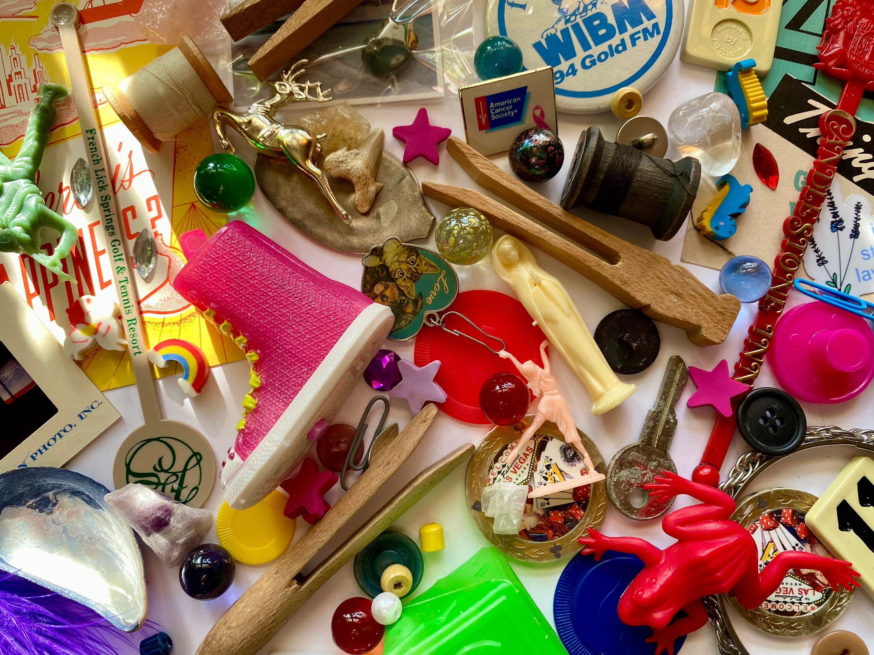 Junk Drawer Lot Crowcore Goblincore Geocache Trinkets Lot 12 Ounces - Etsy