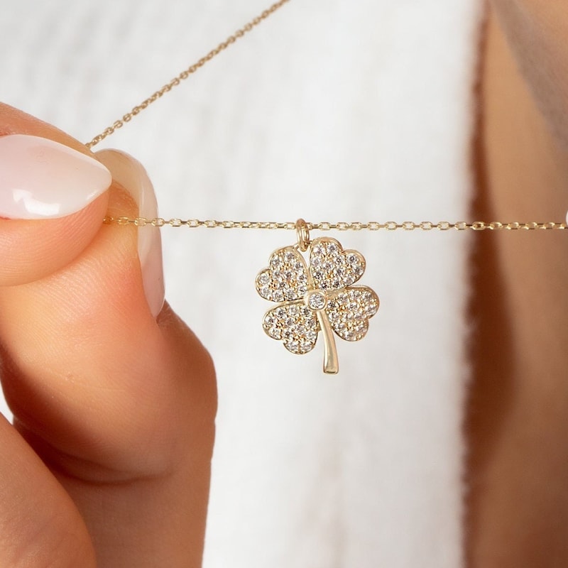 Clover Necklace - Etsy