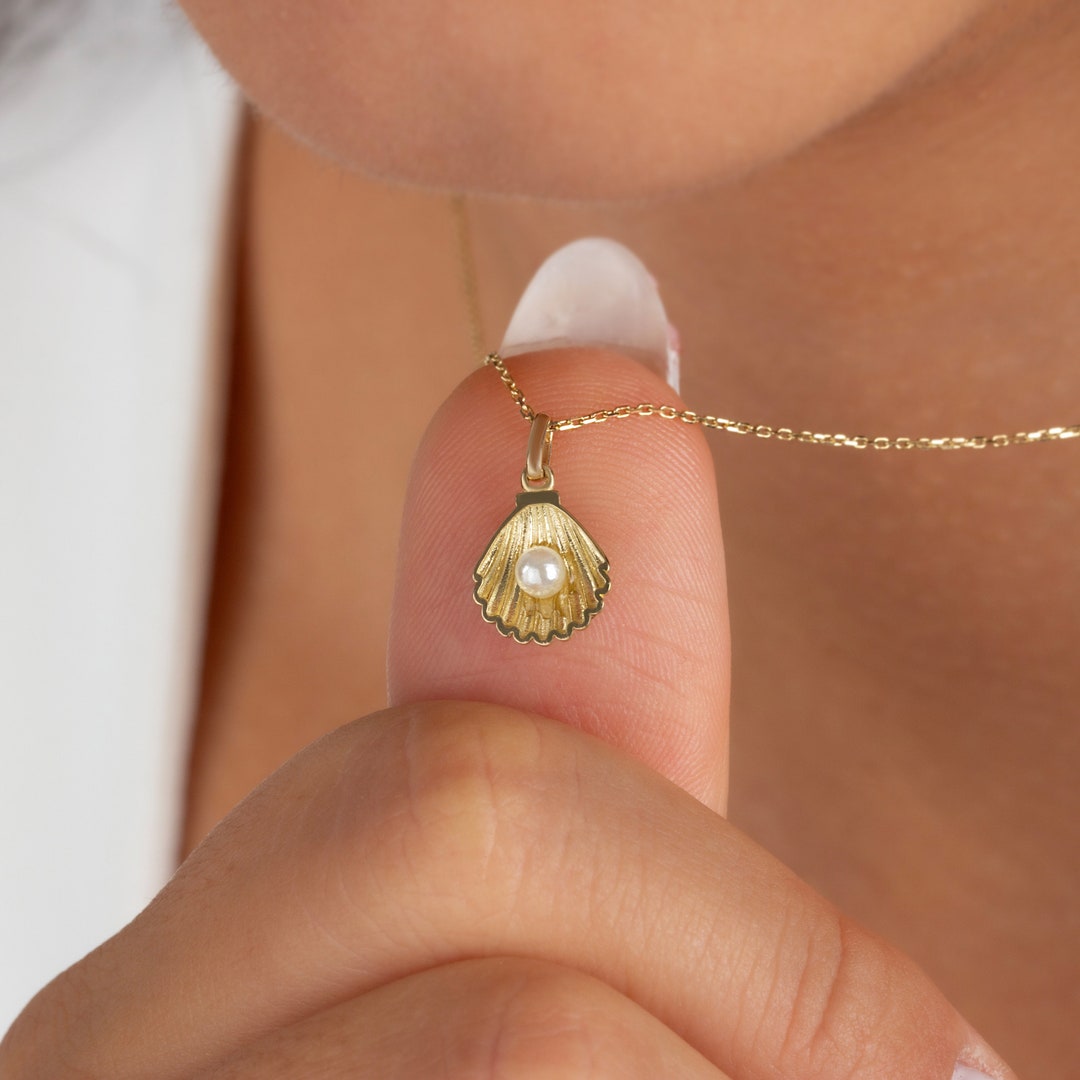 Single Pearl in Shell Necklace • 14K Solid Gold Sea Shell Pendant ...