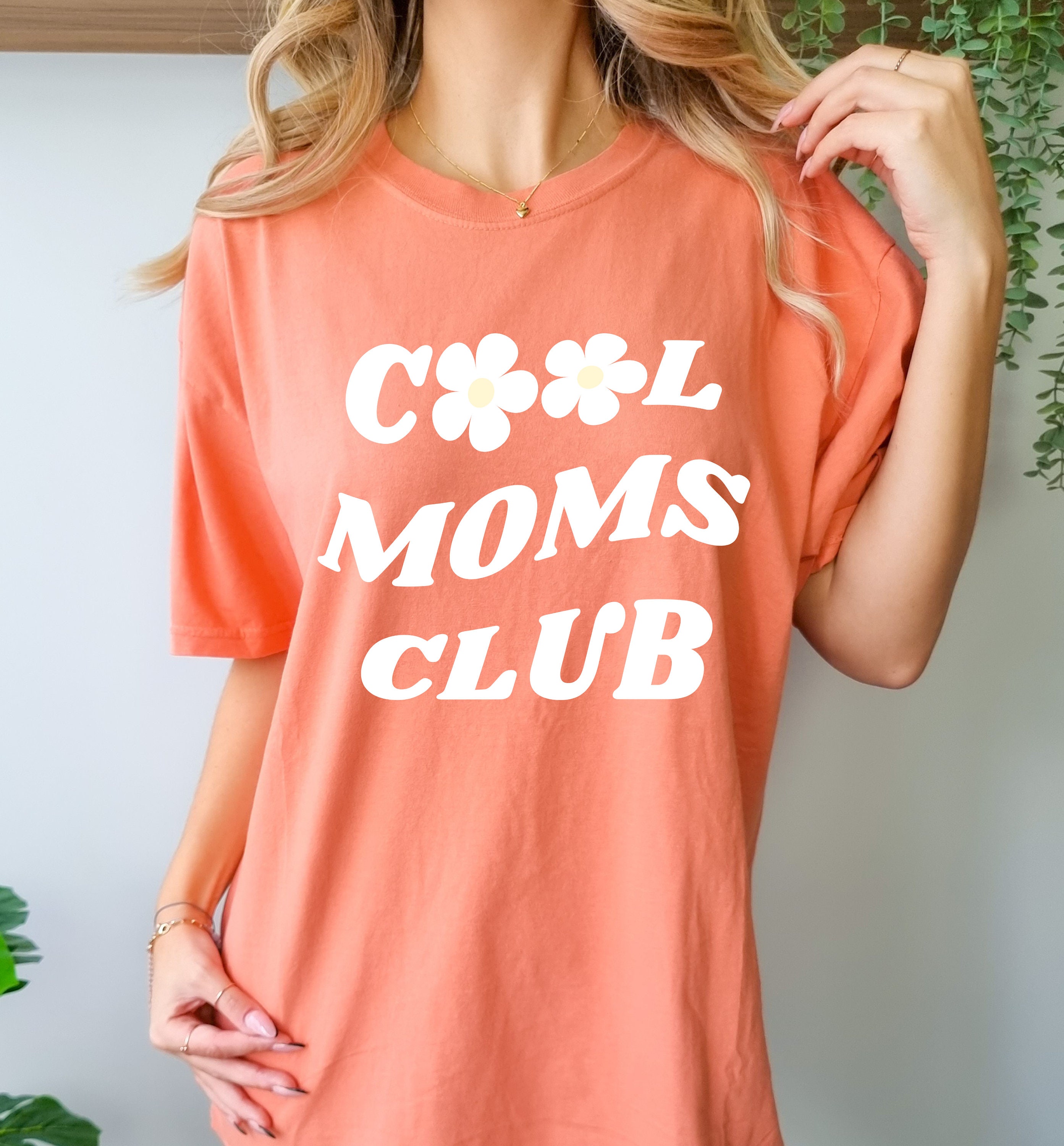 Comfort Colors, Cool Moms Club T-shirt | Comfort Colors T-shirt | Cool ...