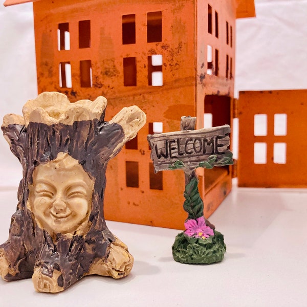 Tree Stump Dollhouse - Etsy