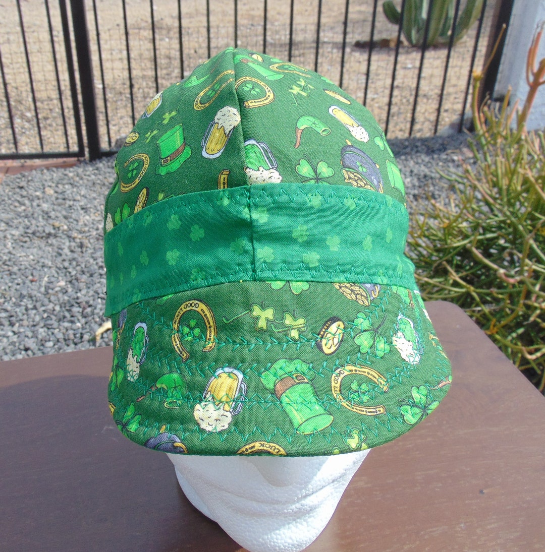 Luck of the Irish - Irish Print With Shamrocks, Beer Glass, Horseshoe ...