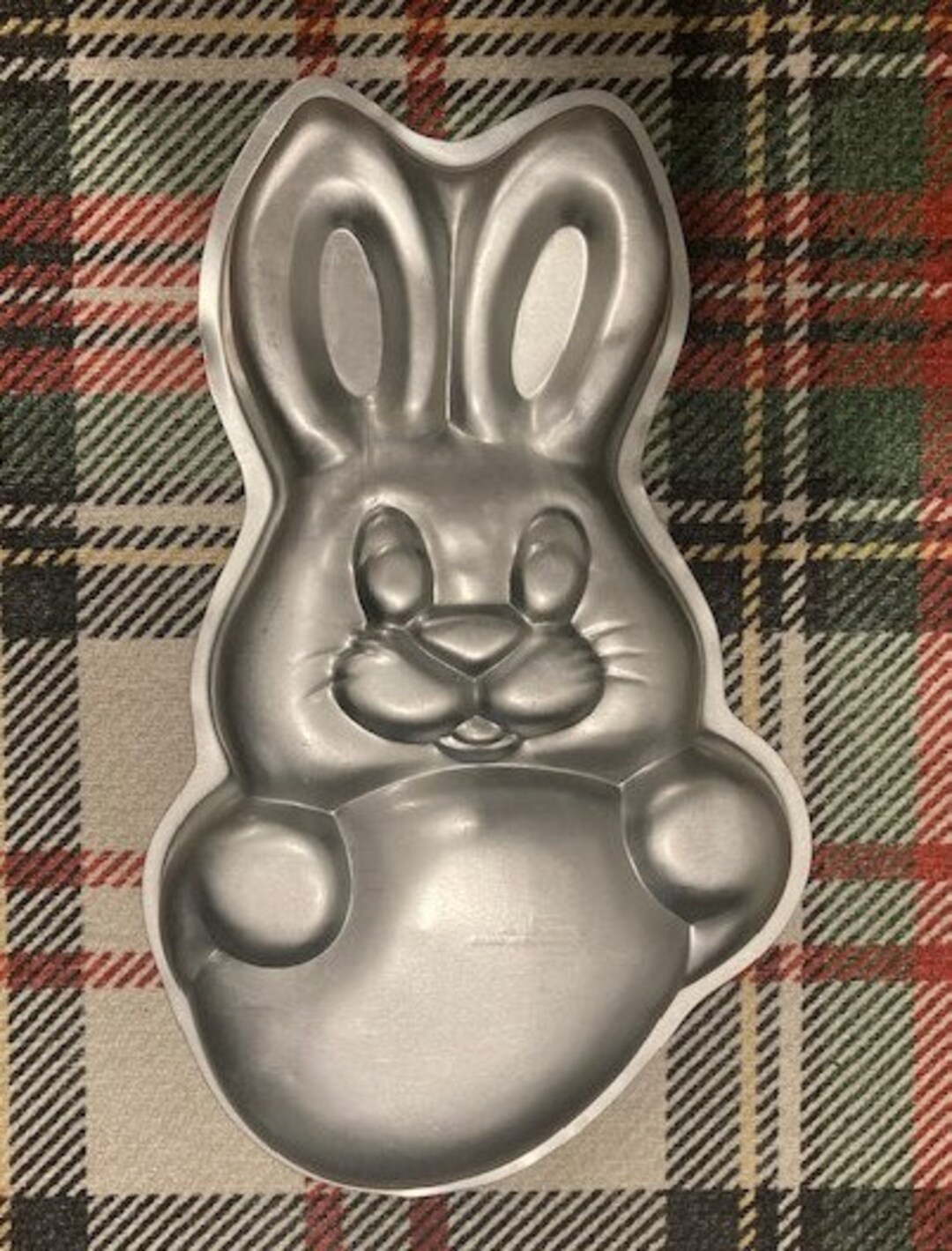 Wilton Vintage Easter Bunny Baking Mold 1979 Retired (wilton 502-1913 ...