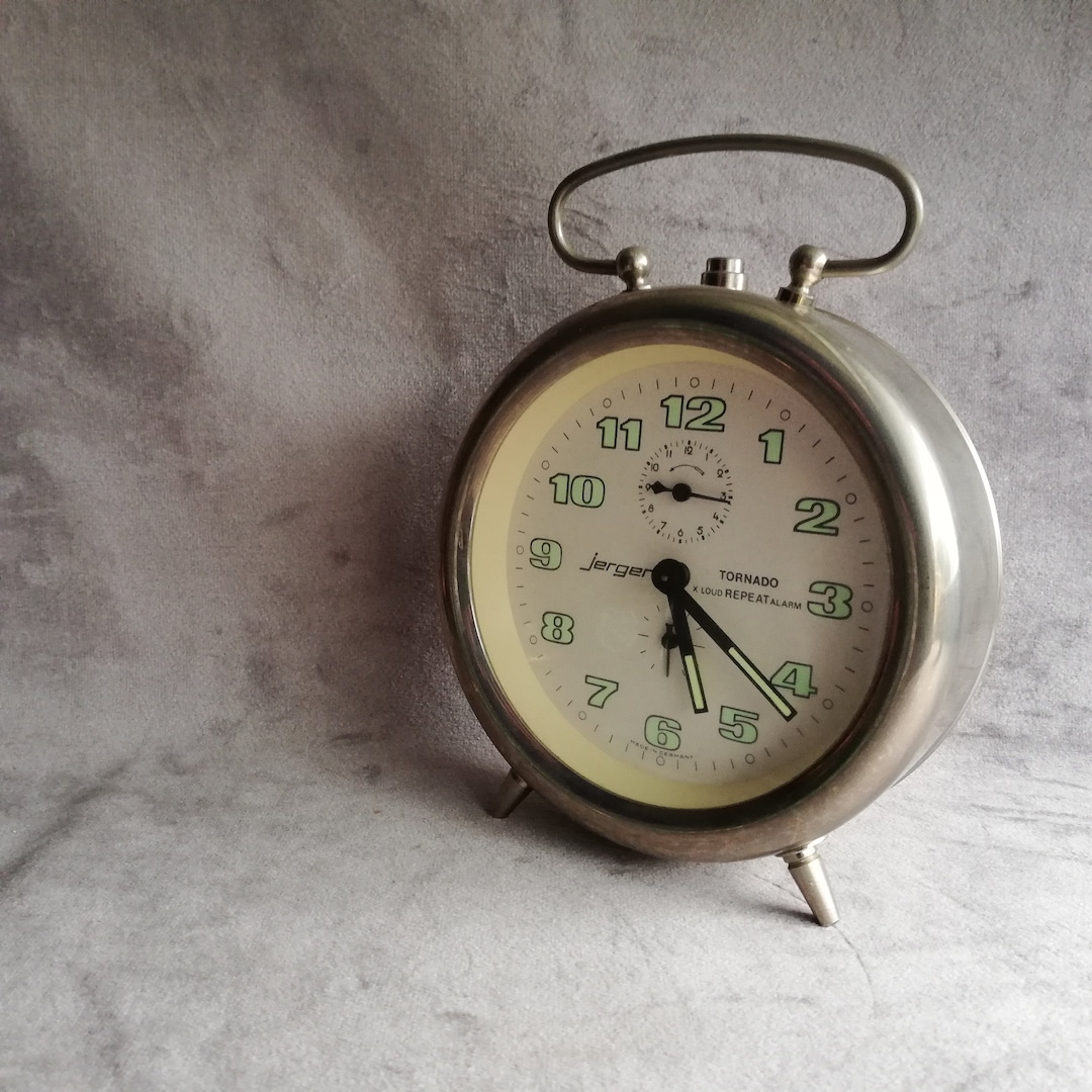 1970s Original Jerger Tornado Loud Alarm Clock. XXL 13 Cm Diameter - Etsy