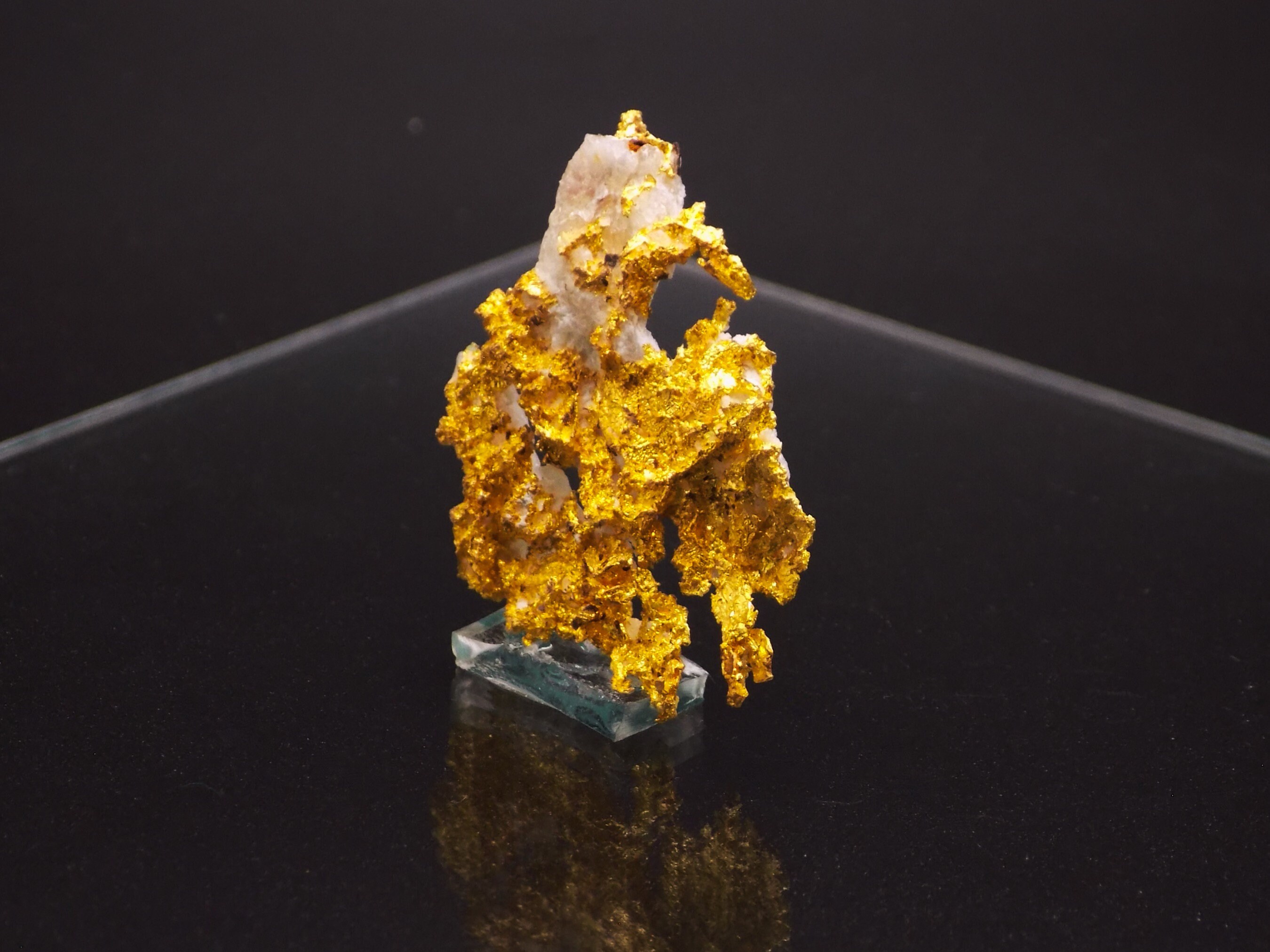Crystalline Native Gold Nugget With Quartz, Eagle's Nest Mine ...