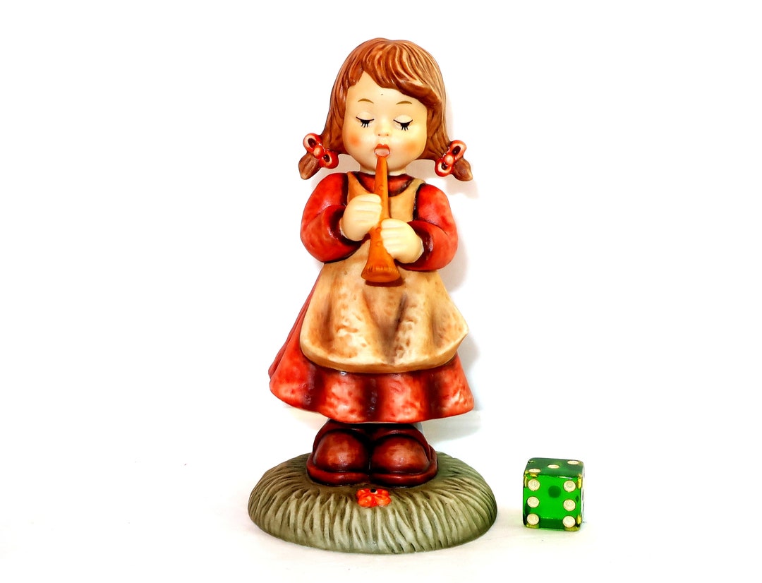 1998 GOEBEL NATIVITY SET 33522 Berta Studio Hummel Girl With Recorder ...