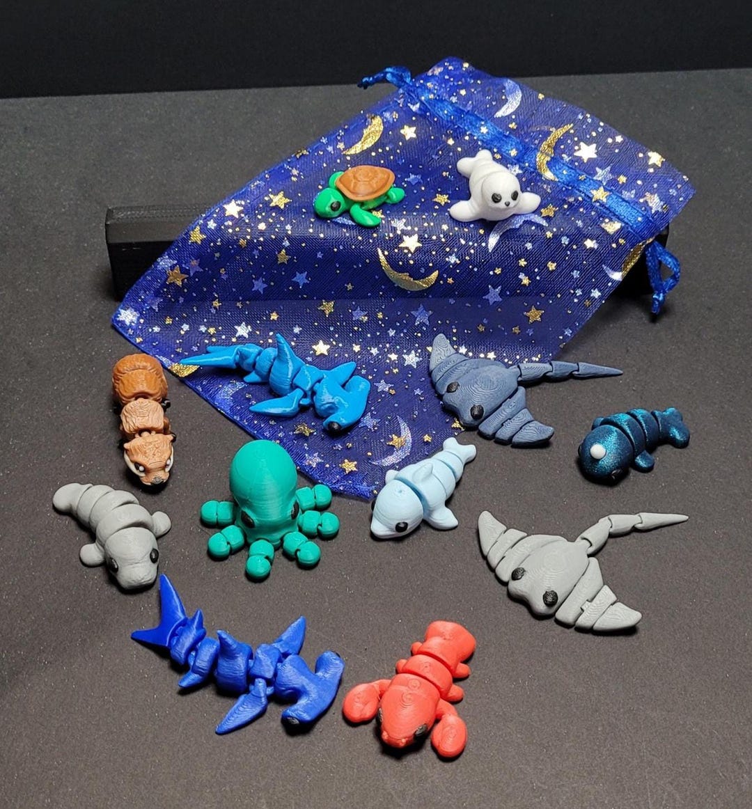 Pocketpals Ocean Friends Set – 10 Mini Sea Creatures | Hammerhead ...