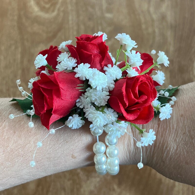 Red White Corsage - Etsy
