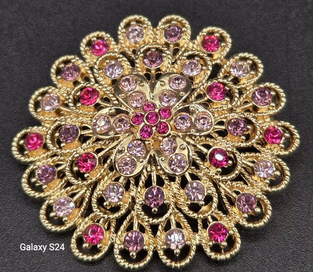 Monet Gold Tone Dahlia Medallion Pink Purple Rhinestone Brooch ...