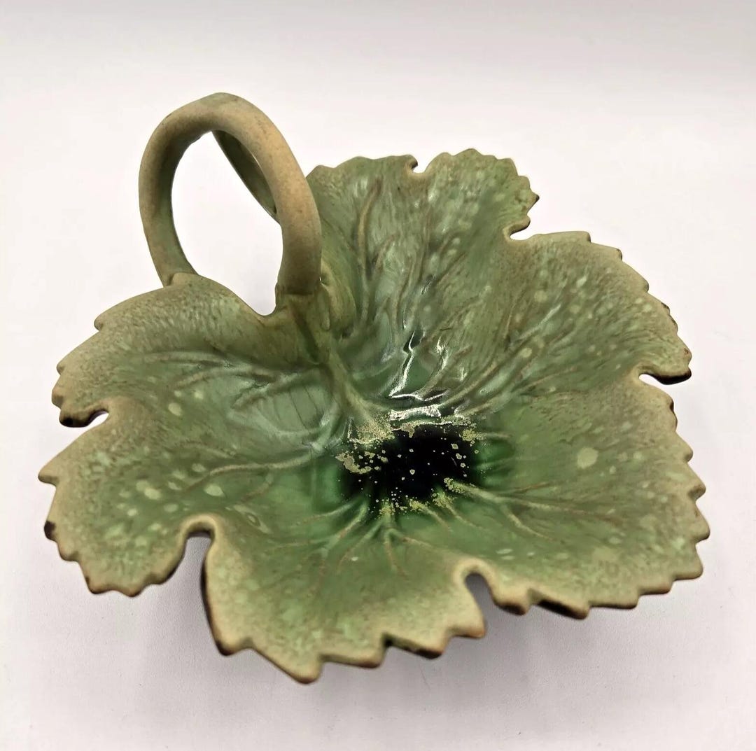 VTG Handmade Pottery Green Mottled Glaze Textured Leaf Bowl Handle 5.5 ...
