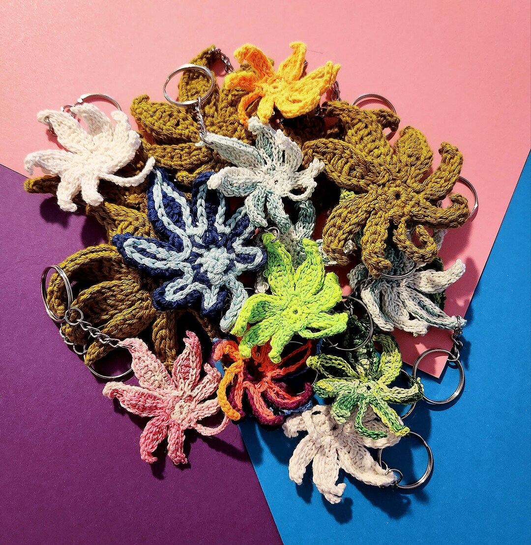 Cannabis Leaf Crochet Keychain - Etsy