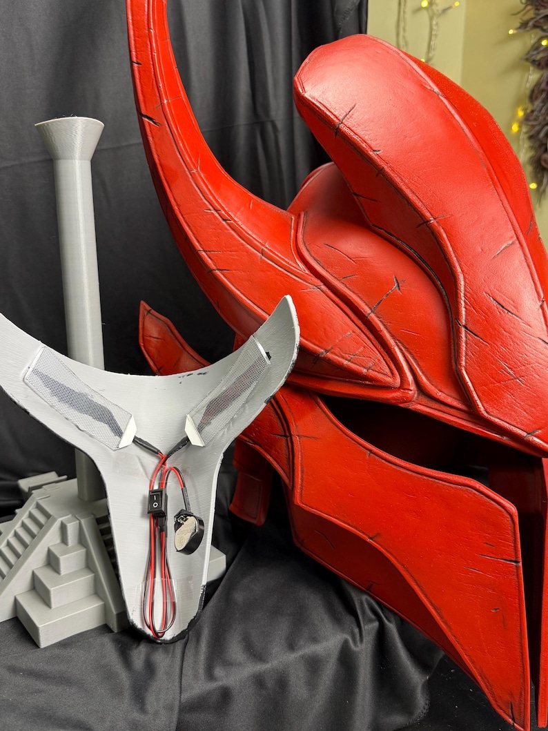 Solo Leveling Igris Helmet: 3D Printed Anime Cosplay Armor Prop - Etsy