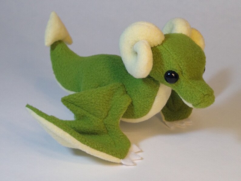Customisable Handmade Wyvern Dragon Plush Posable Wings - Etsy