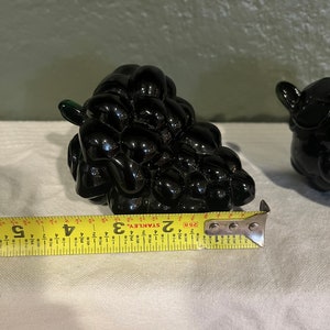 Pair of Vintage Art Glass Grape Cluster Fruit Kitchen Decor Collectible Paperweights - Etsy