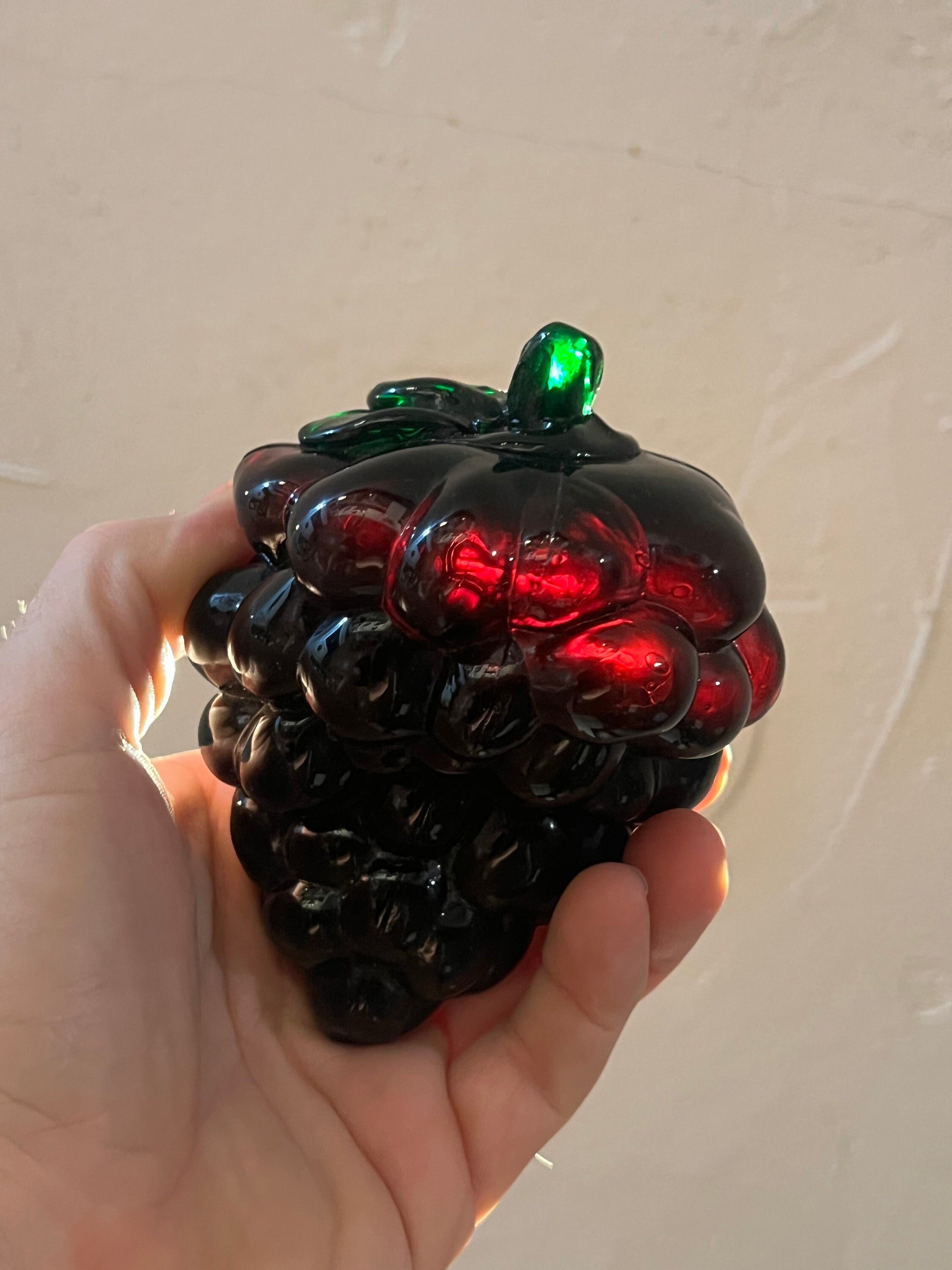 Pair of Vintage Art Glass Grape Cluster Fruit Kitchen Decor Collectible ...