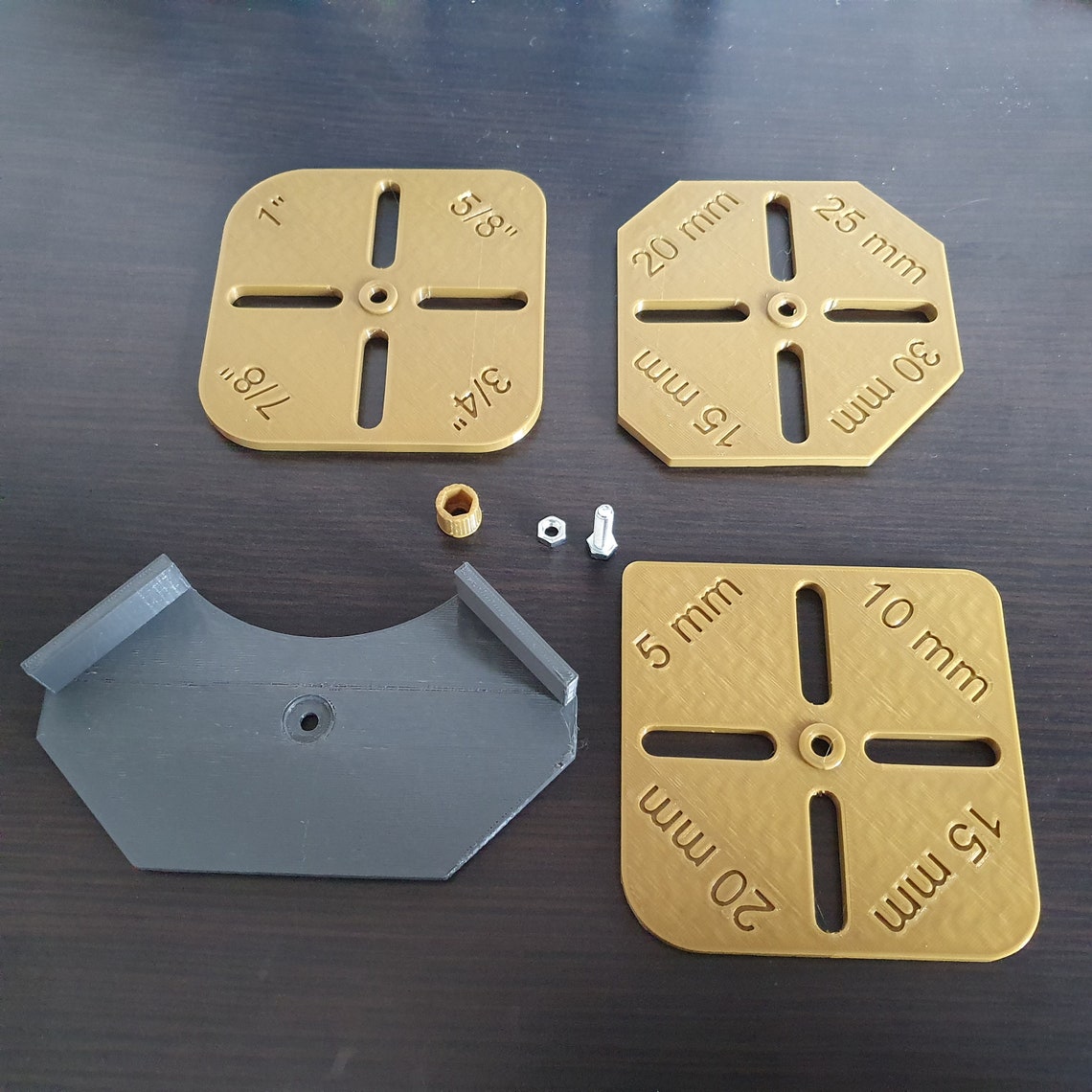 Radius Jig Router With 16 Different Radiuses and 4 Chamfers 3D Print ...