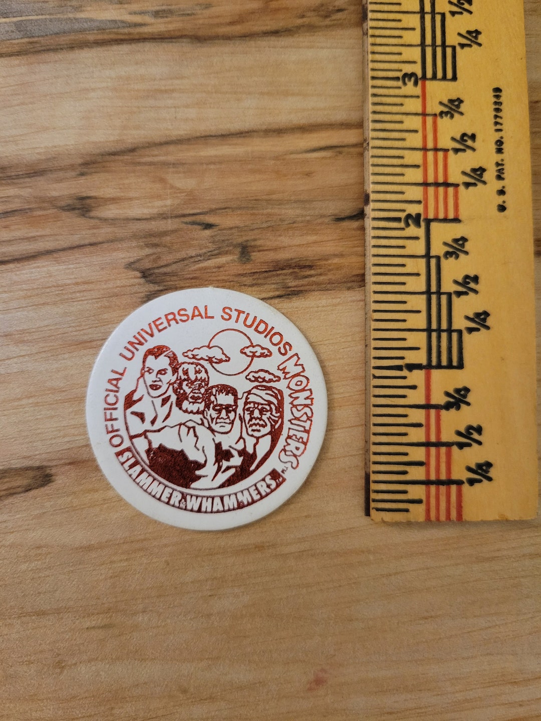 Vintage 1994 'monsters Mt. Rushmore' Glow CAPS Slammer Whammers! Pog - Etsy