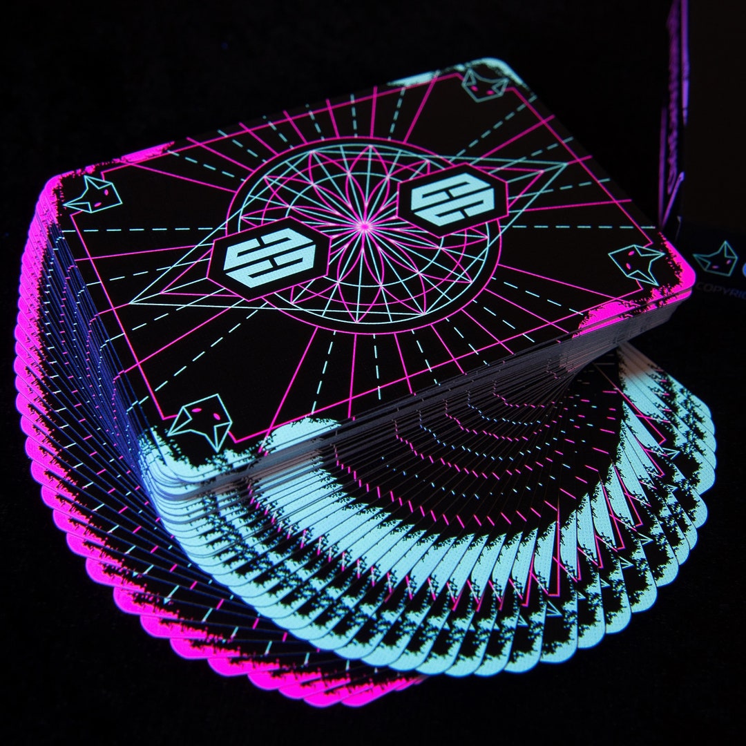 Chris Cards V2 Playing Cards - Cardistry, Magic Cards With the Glow ...