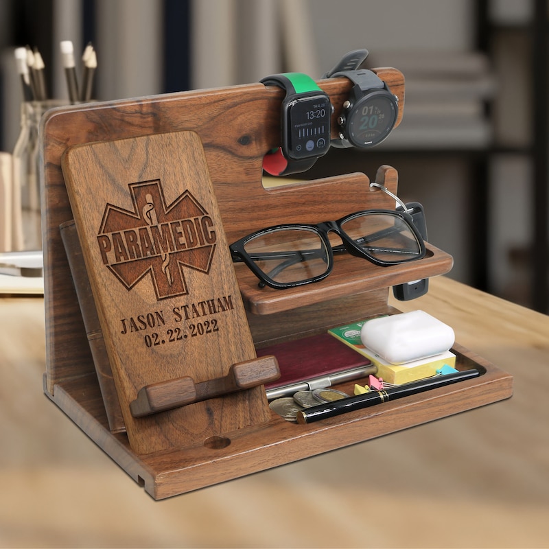 Paramedic Gift - 60+ Gift Ideas for 2025