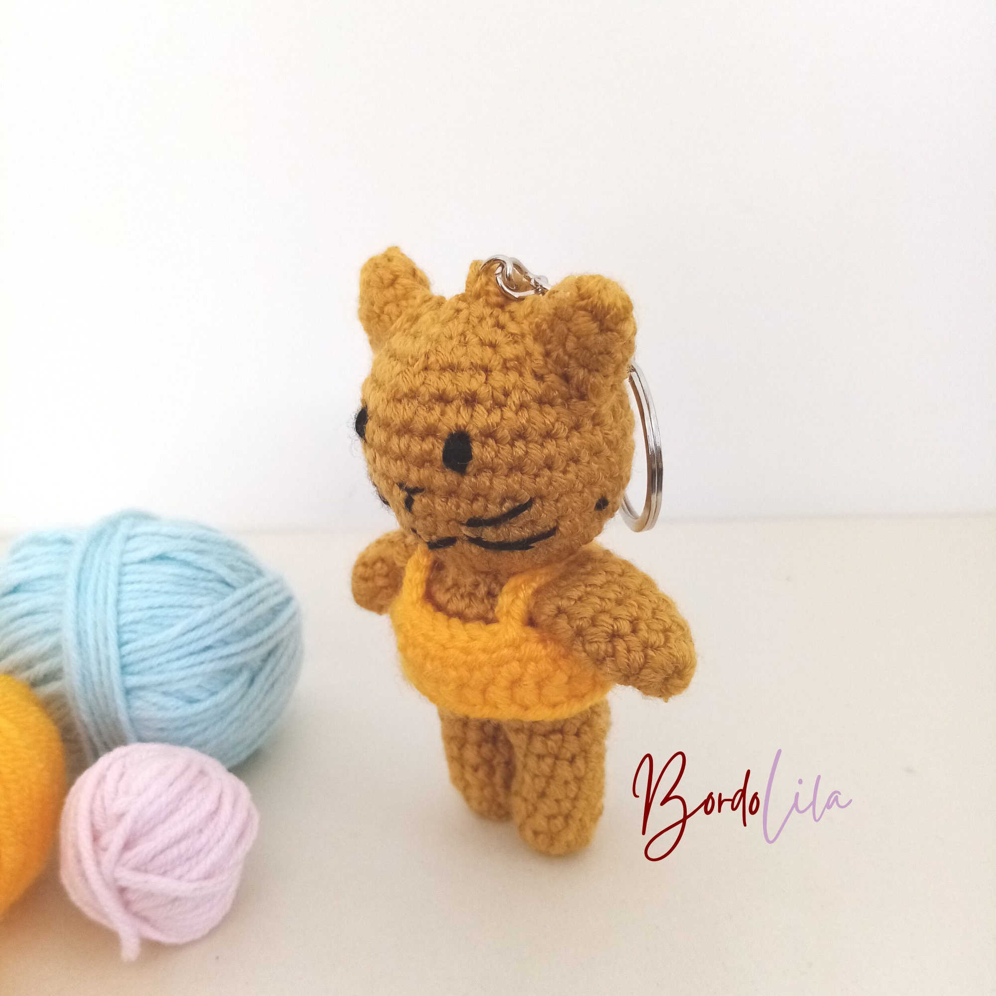 Amigurumi Cat Keychain, Handmade Crochet Miniature Cat Keychain, Tiny ...