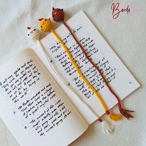 Handmade Crochet Chicken Bookmark: Amigurumi Book Lover Gift - Etsy