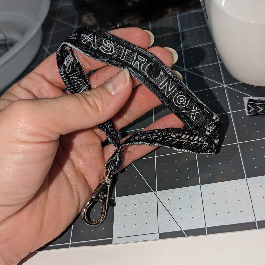 Custom Made Festival Wristband Keychains - Etsy