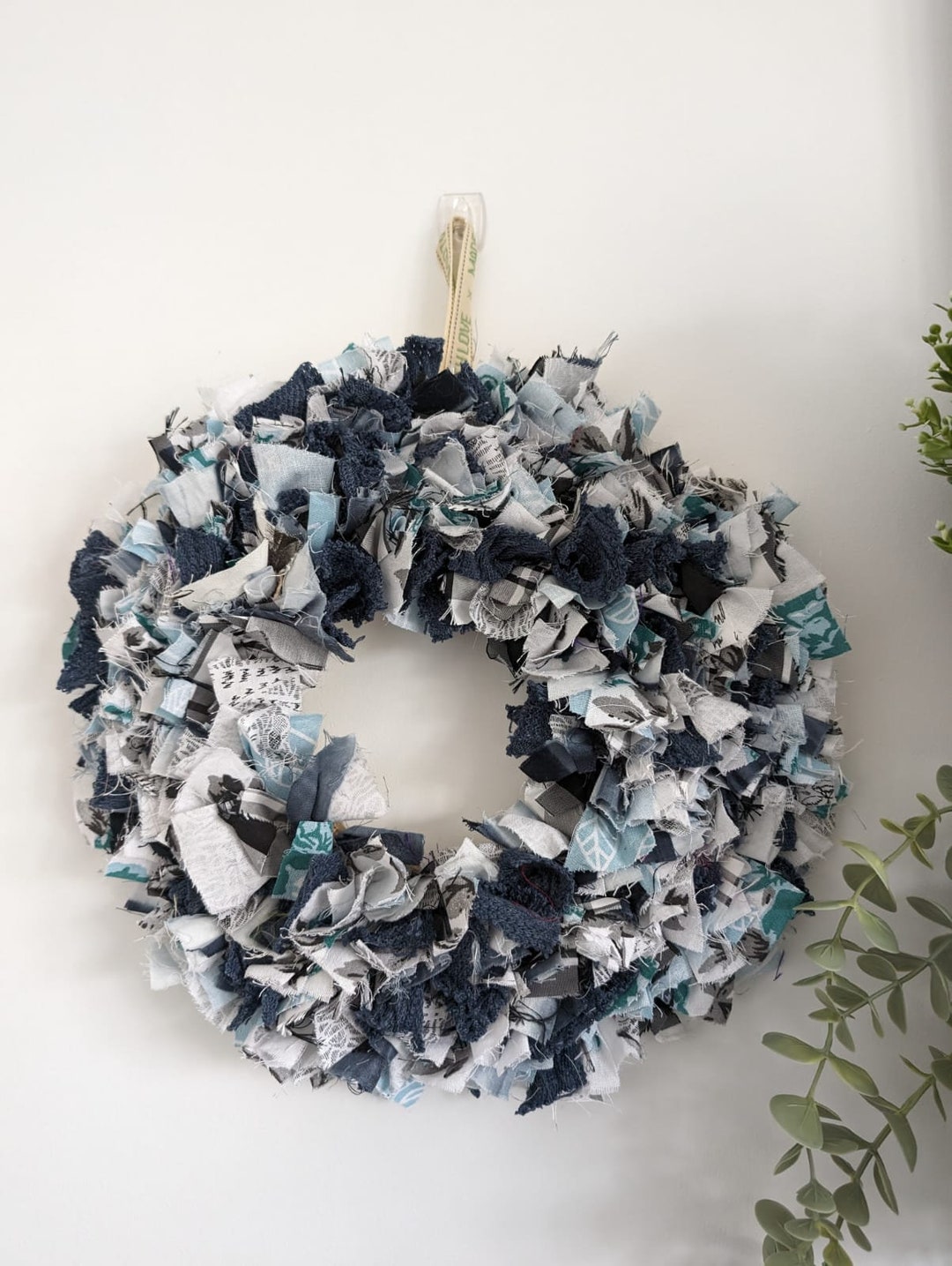 Navy Blue Rag Rug Fabric Wreath, Handmade - Etsy