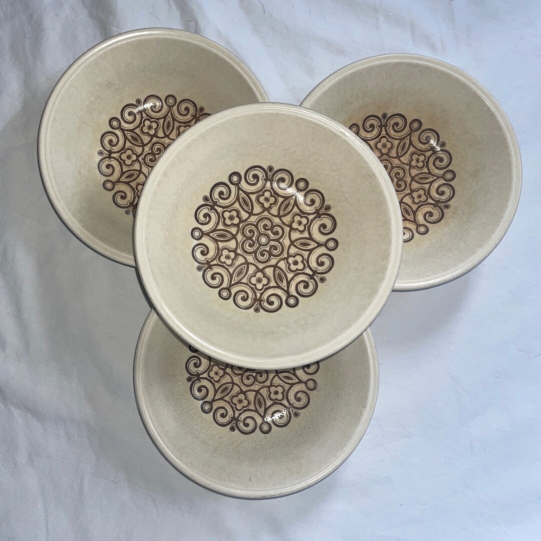Vintage Bowls Biltons Pottery 1970s Celtic Rose Pattern - Etsy