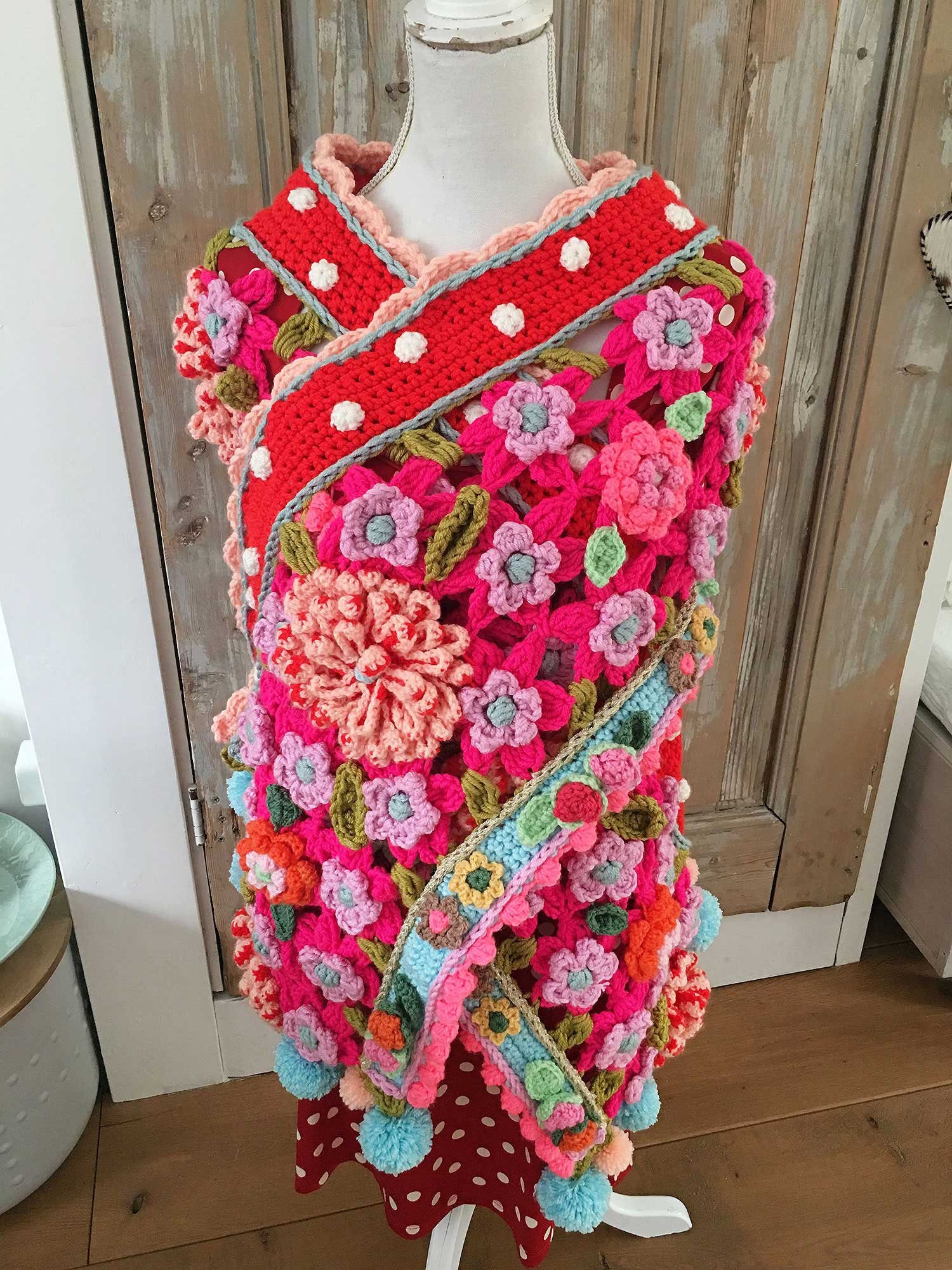 Crochet Pattern Wrap ‘dolores’ - Shawl Stole Bed Runner Pom Poms - DIY ...