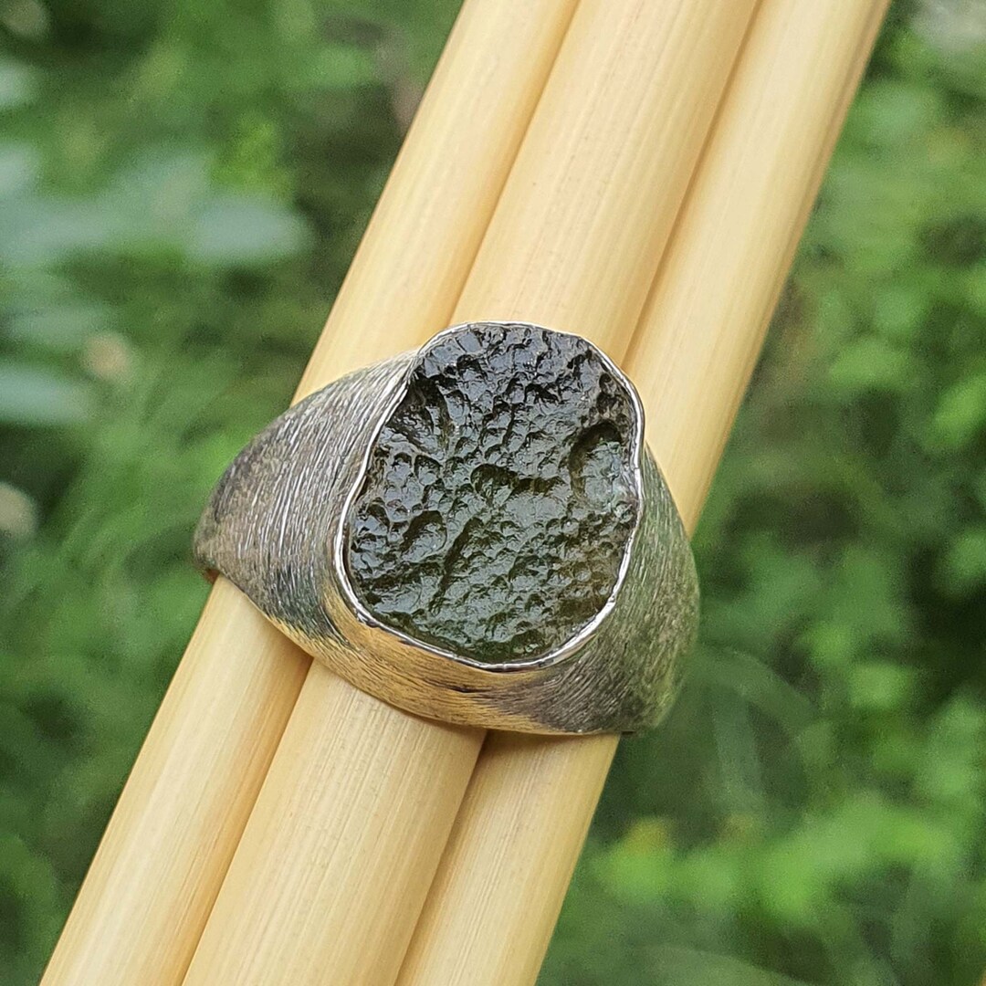 Raw Moldavite Ring * Mens Moldavite Jewelry * Textured Wide Band ...