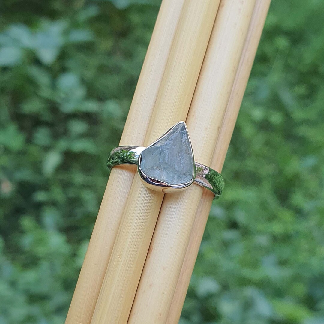 Aquamarine Rough Gemstone Ring by Bijouxunisexes | 925 Sterling Silver ...