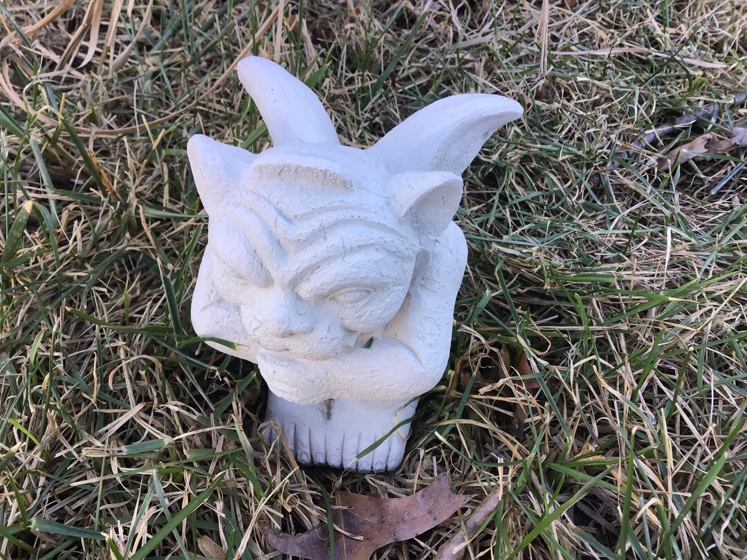 Little Willy Sleeping Garden Gargoyle - Etsy