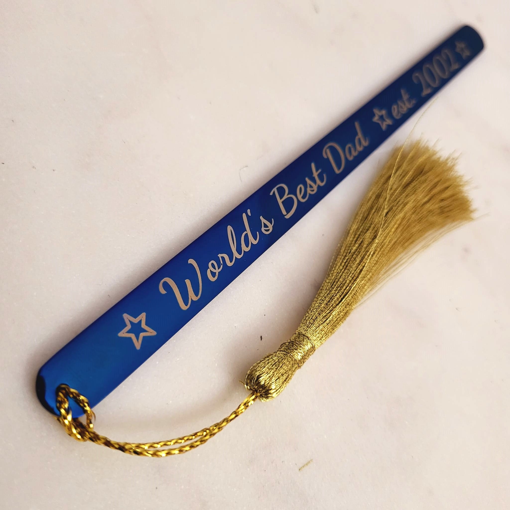 Worlds Best Dad Bookmark. Customized Unique Dad Gifts for Fathers Day ...