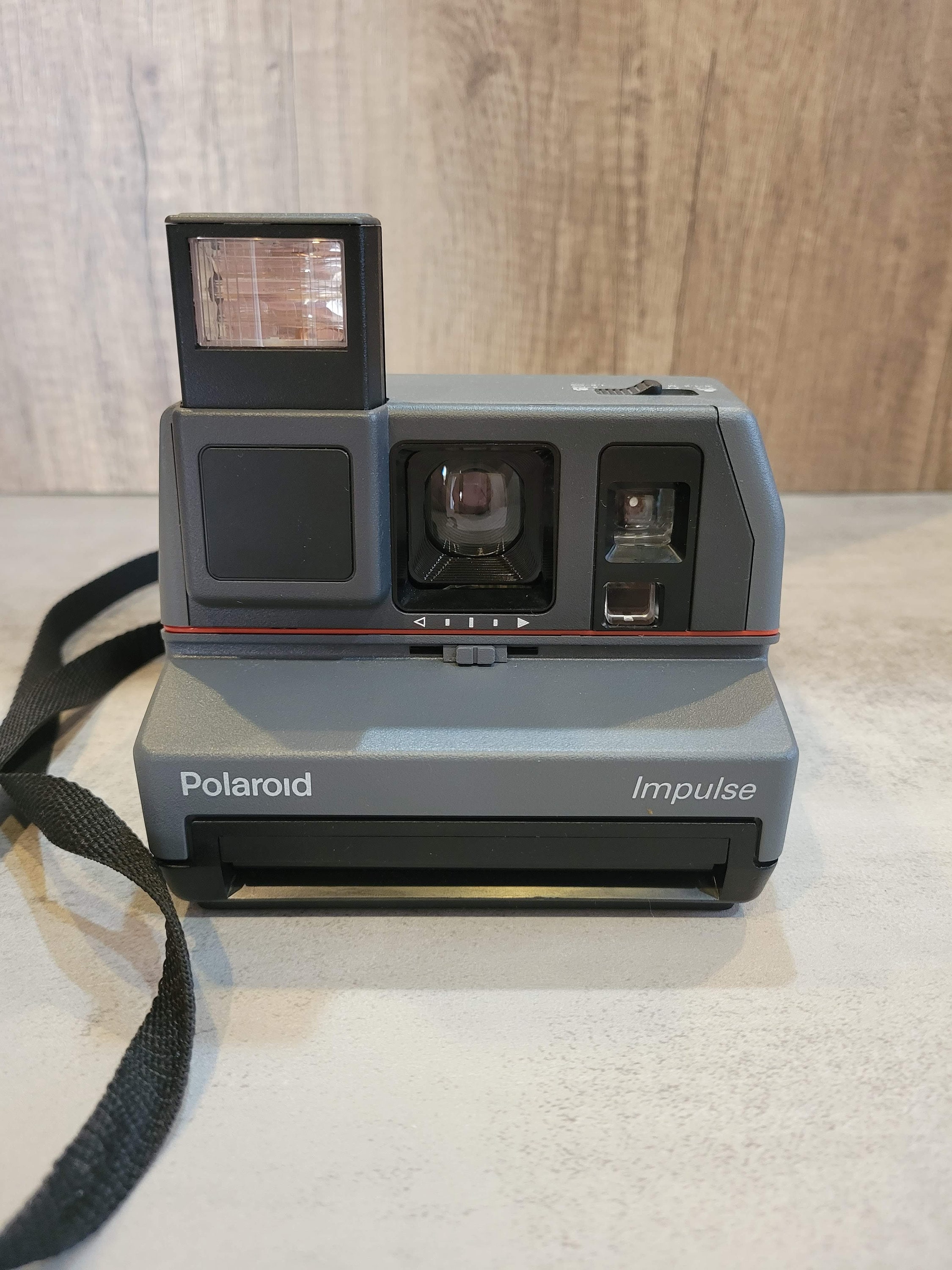 Polaroid Impulse Portrait Instant Camera 600 Plus With Built in Flash ...