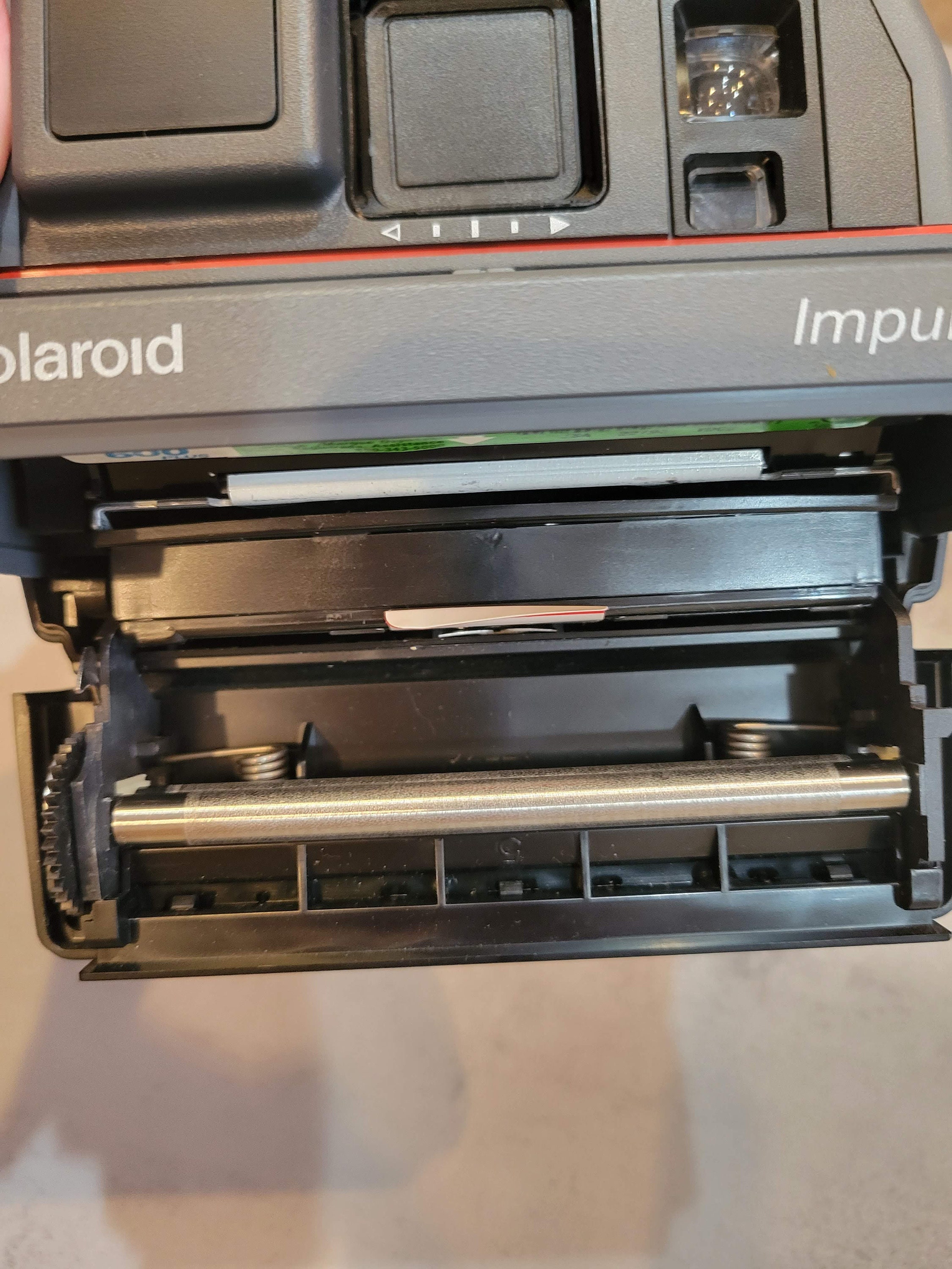 Polaroid Impulse Portrait Instant Camera 600 Plus With Built in Flash ...