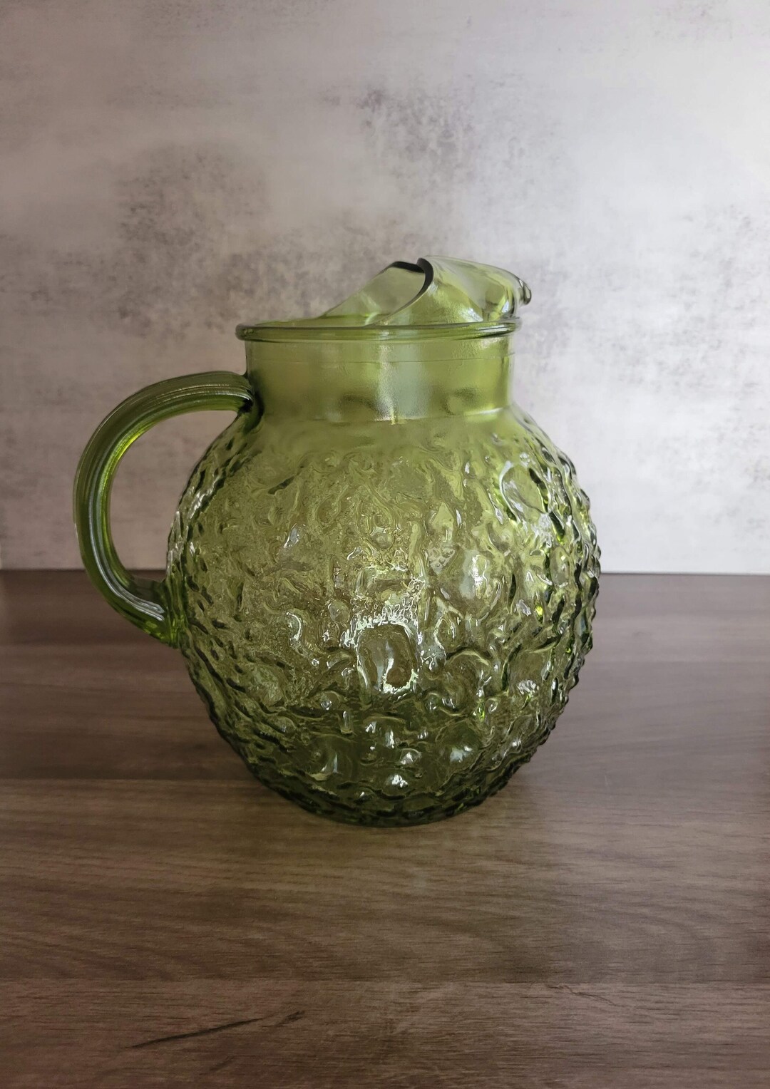 Vintage Anchor Hocking Lido Milano Avocado Green Crinkle Pitcher, Decor ...