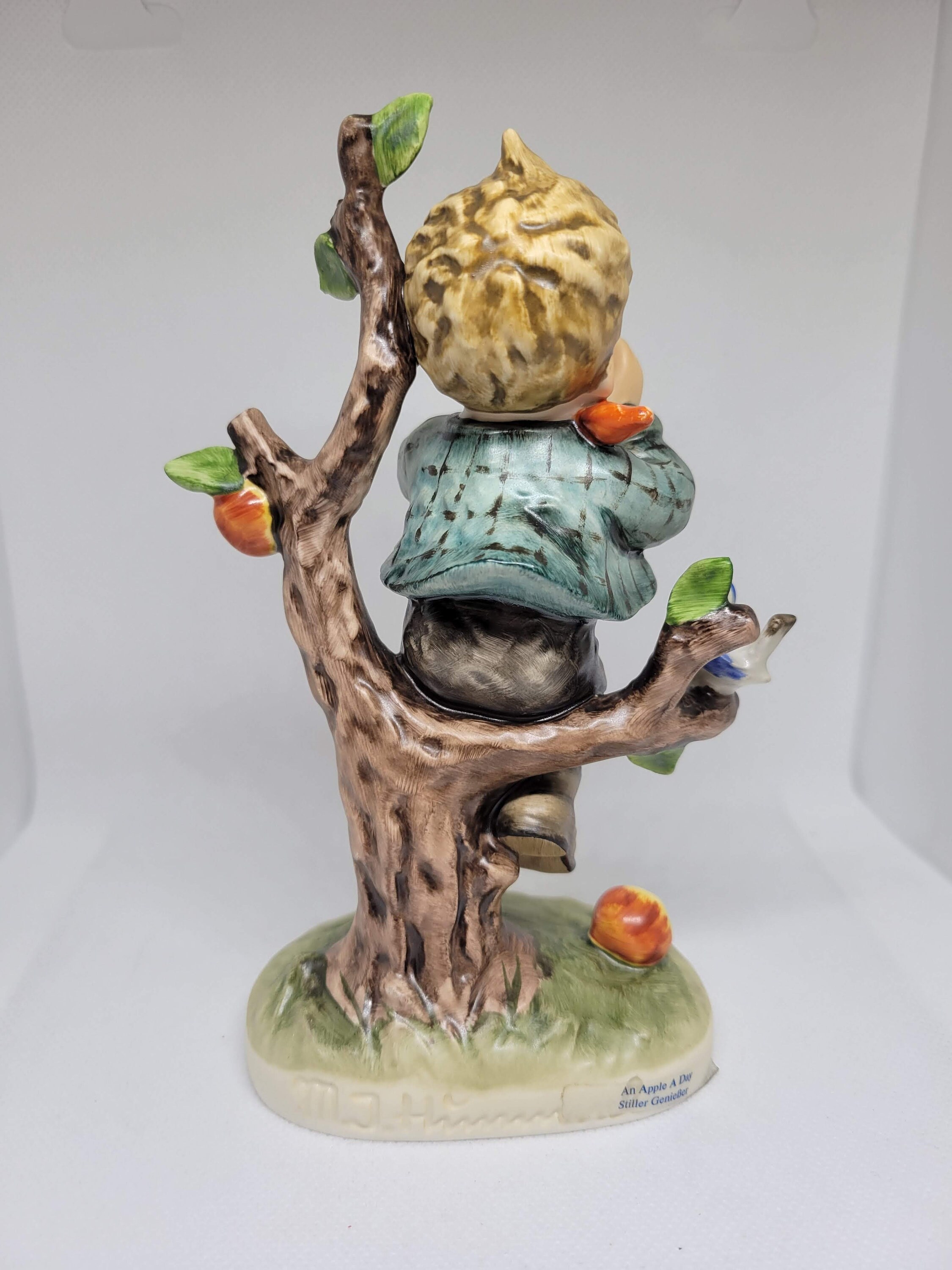 Goebel Hummel #272 an Apple A Day Hum 403 1974 Figurine, Gift, Gifts ...