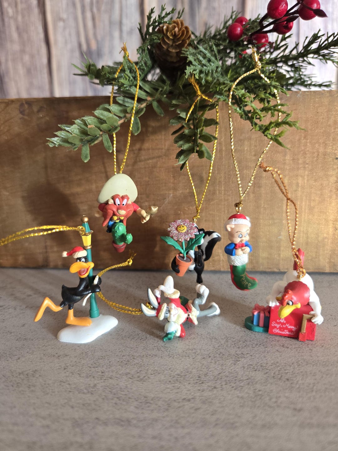 1995 Looney Tunes Mini Christmas Ornaments, Bugs Bunny, Daffy Duck ...