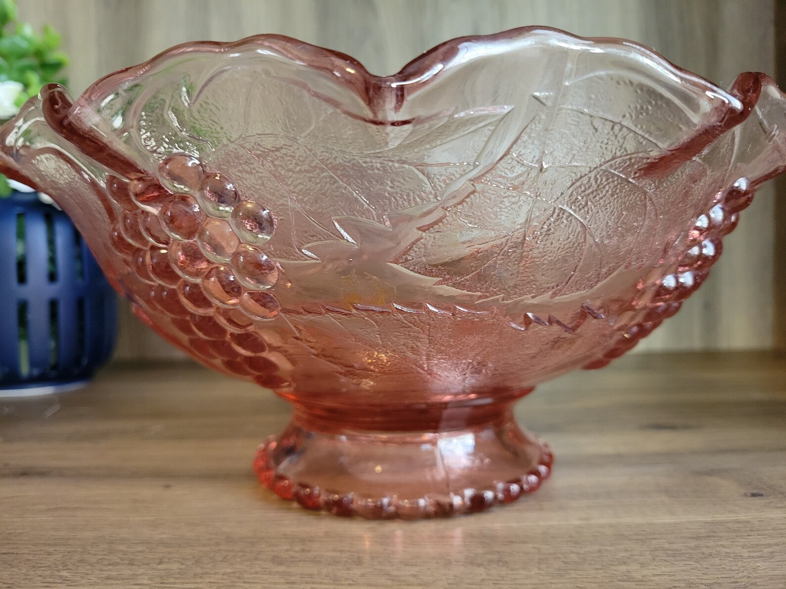 Vintage Rose Glass Bowl With Raised Grapes and Etched Leaves - Etsy