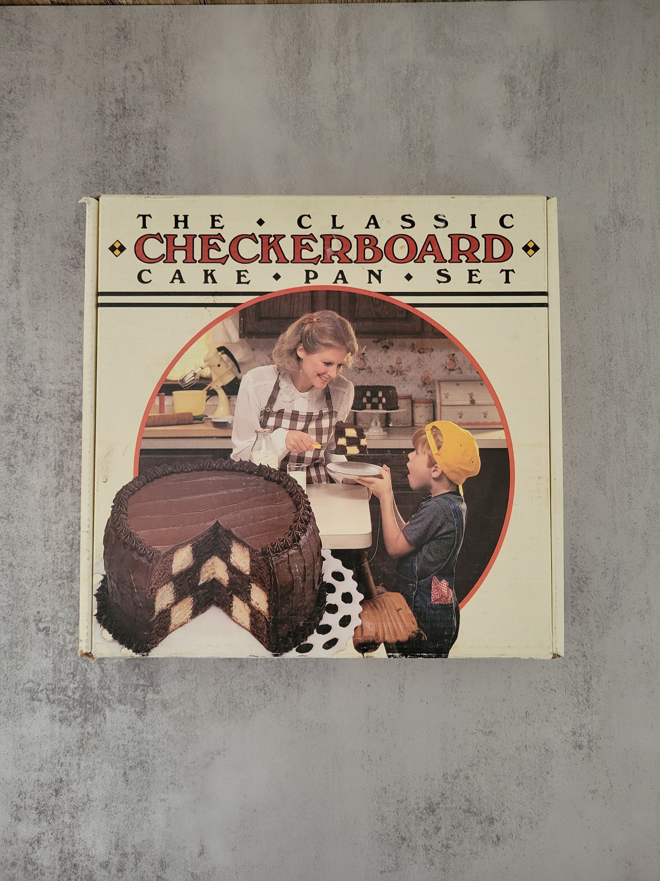 Vintage the Classic Checkerboard Cake Pan Set in New/original Box ...