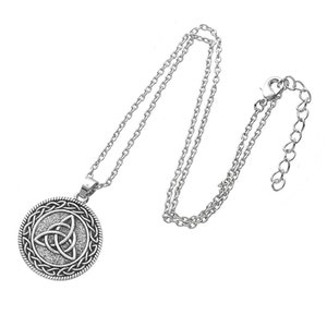 Vintage Round Celtic Trinity Knot Chain Necklace - Etsy